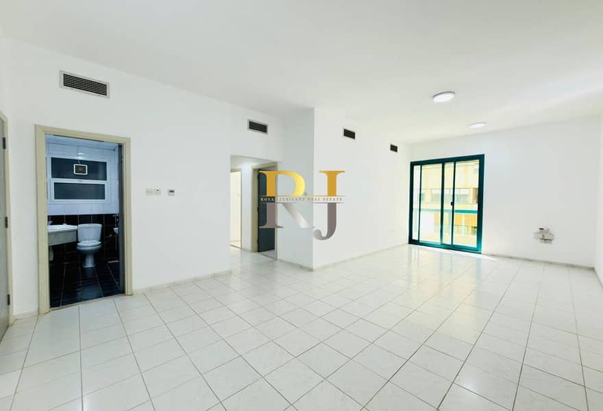 Charming 1 BR in Mankhool Building - Affordable Retreat | Bayut.com