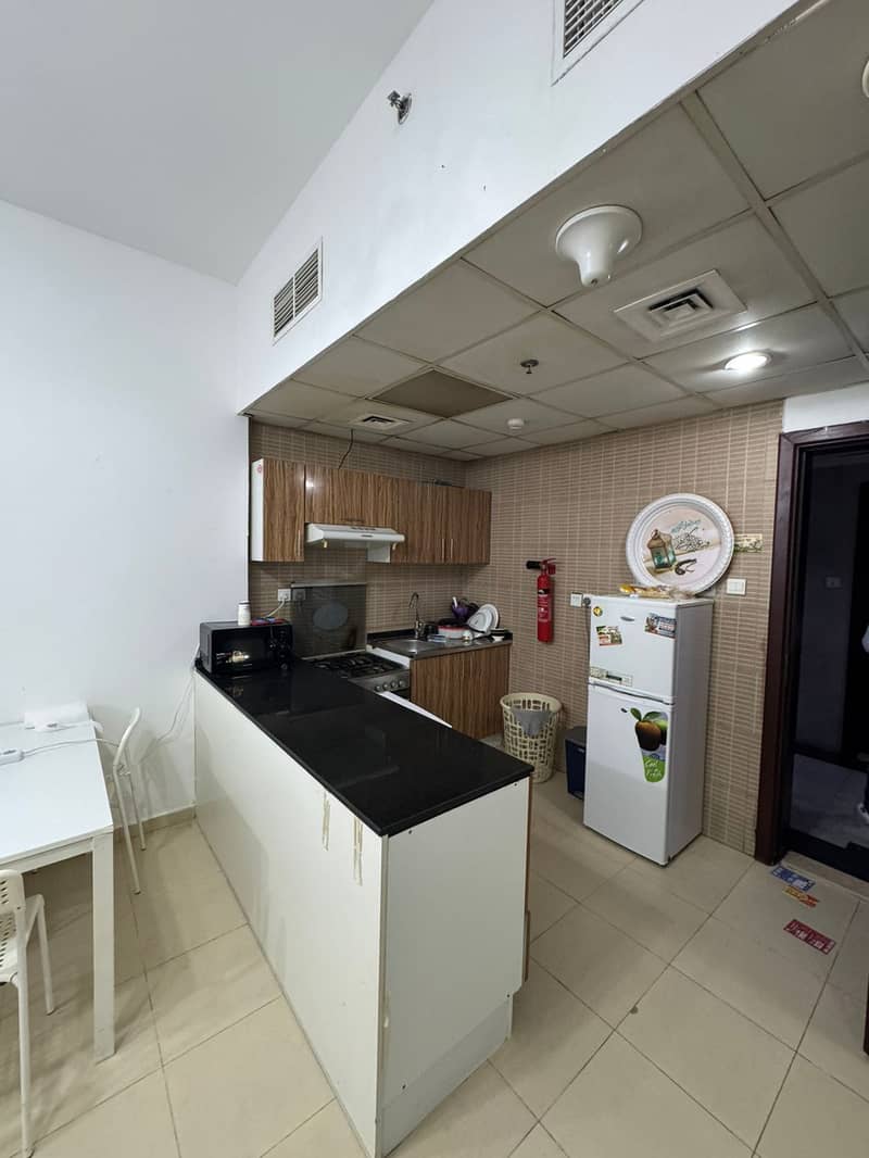 Furnished 1 Bedroom Apartment for Annual Rent in City Towers Ajman with ...