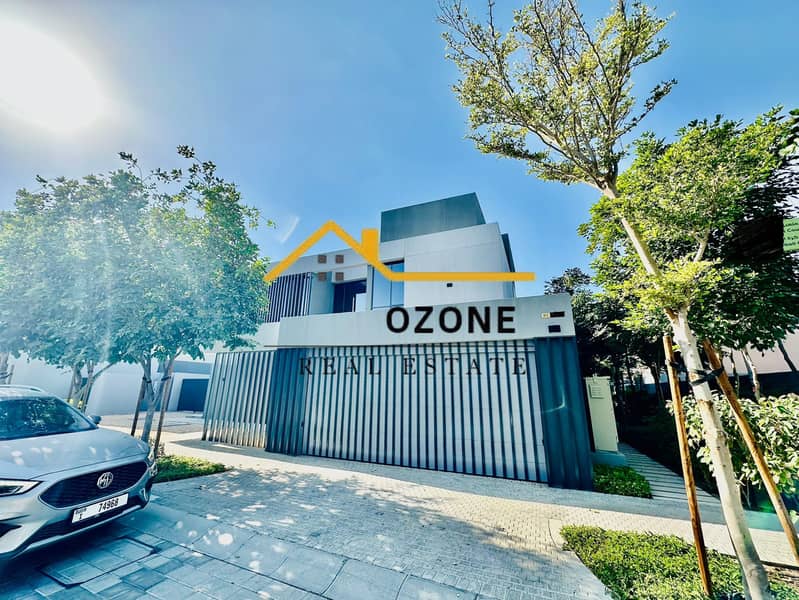 Gated community Very Specious 5BR villa with private pool Near to Park ...