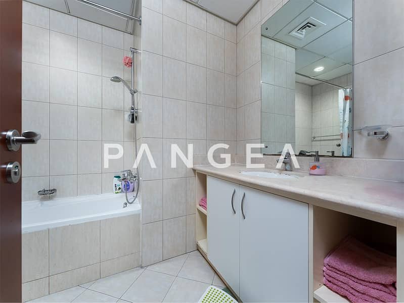 VOT | Large Layout | Motivated Seller | Bayut.com