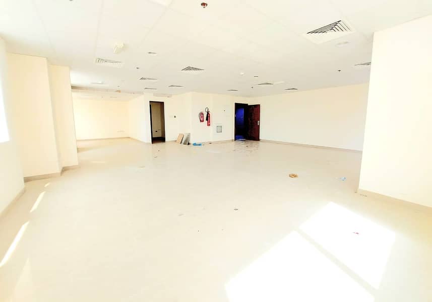 PREMIUM OFFICE | COMMERCIAL BUILDING | PRIME LOCATION | READY TO MOVE ...