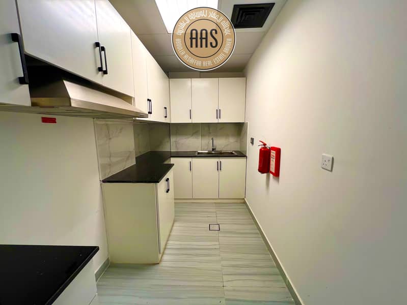 Spacious 1bhk with close kitchen! Big layout family Building | Bayut.com