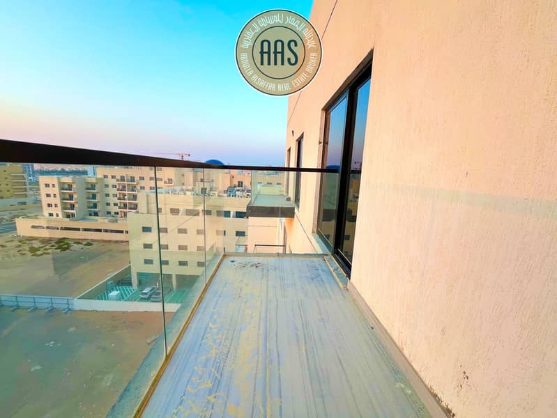 Spacious 1bhk with close kitchen! Big layout family Building | Bayut.com