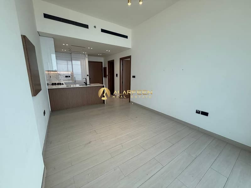 Community View | Fitted Kitchen | Prime Location | Bayut.com