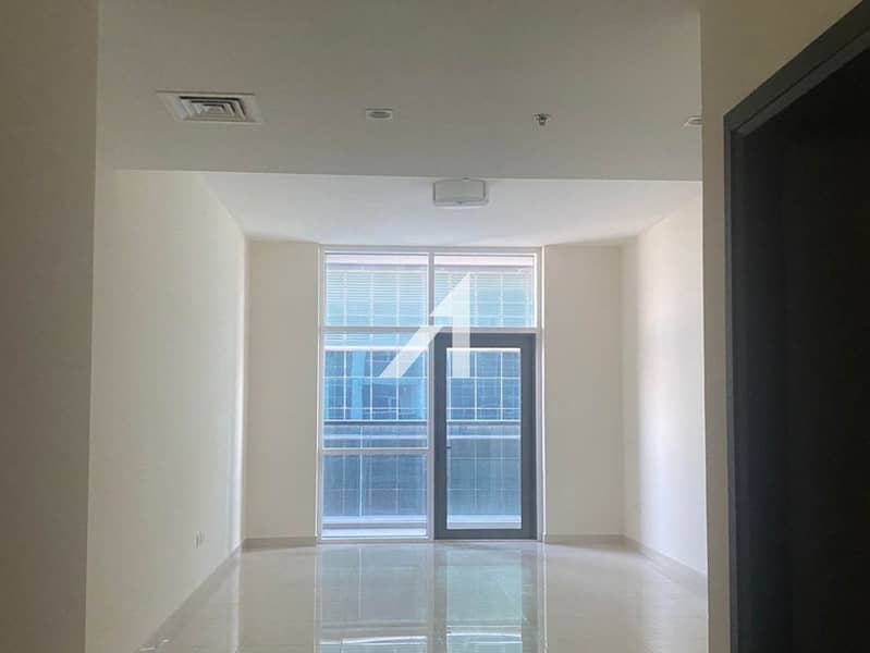 Urban Luxury Living|Heart of Dubai|3BR Maids Room | Bayut.com