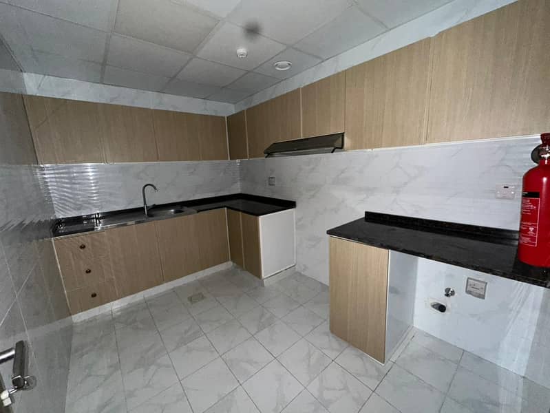 One bedroom, living room, two bathrooms, and a balcony. Second-hand ...