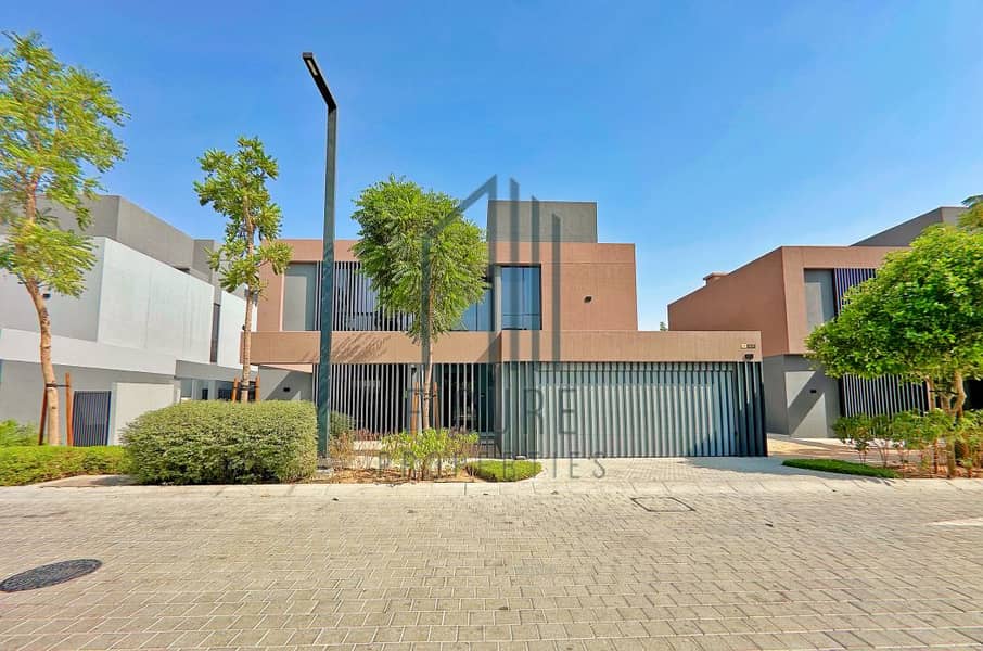 5BED VILLA | READY | POOL | FREEHOLD TITLE DEED AVAILABLE | Bayut.com