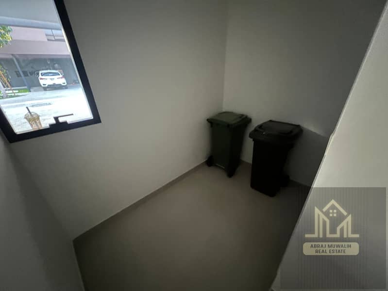 Corner 3 Bedrooms Townhouse For Rent | Bayut.com