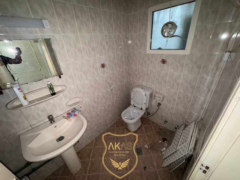 Big Size Living Hall ! Spacious Apartment Prime location | Bayut.com