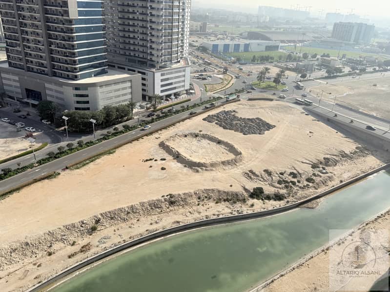 Lake View |Good Layout | Higher Floor | Bayut.com