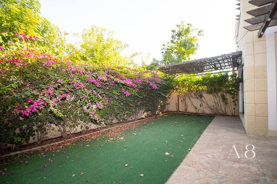 4-Bed + Maid | Private Garden | Unfurnished | Bayut.com