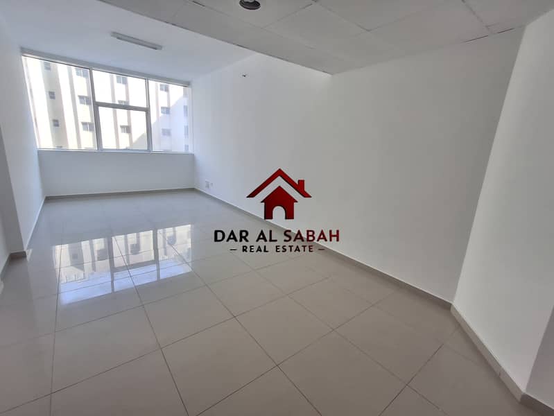 STUDIO APARTMENT 32K RENT•CLOSE DUBAI BORDER•EASY ACCESS TO METRO ...