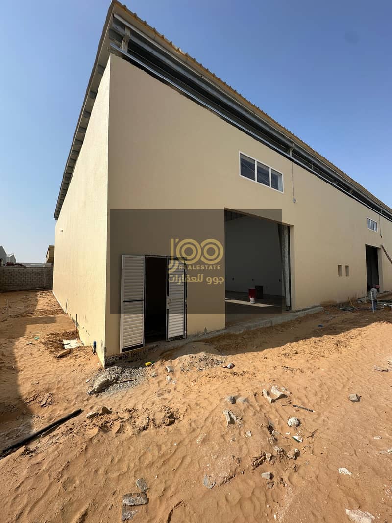 A distinguished complex in the Umm Al Thu'ub Industrial Area ...