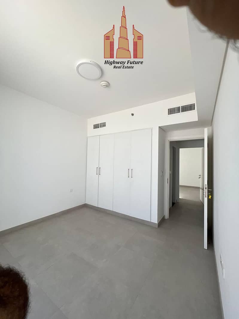 Modern Luxurious Bigger Terrace 2bhk + Master Bedroom in Rehan Aljada ...