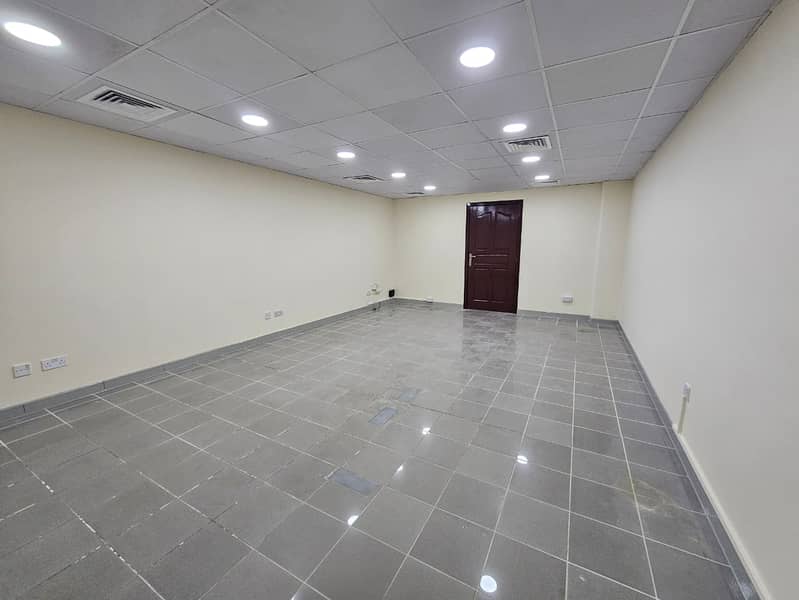 INDEPENDENT OFFICE | SPACIOUS LAYOUT | NEAR METRO | Bayut.com