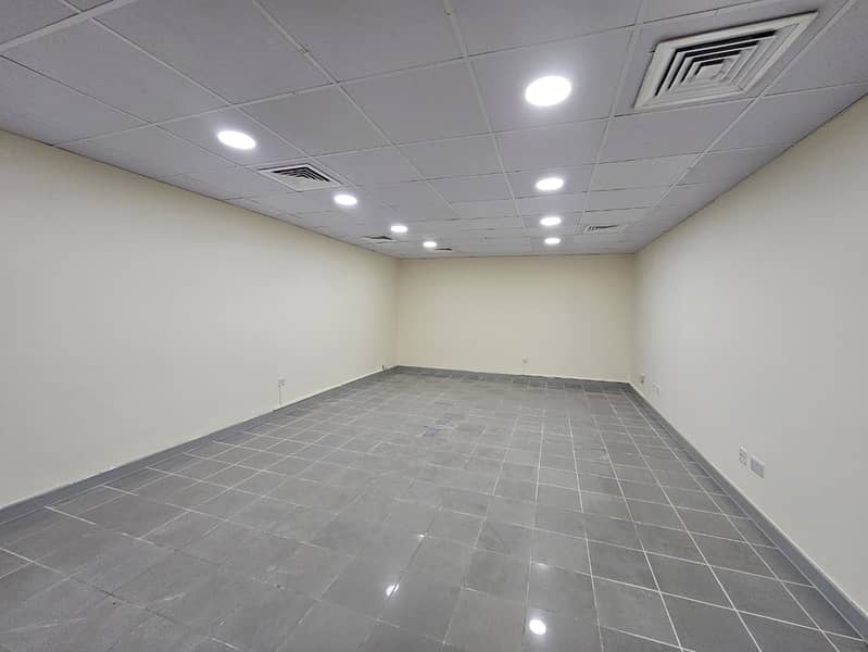 INDEPENDENT OFFICE | SPACIOUS LAYOUT | NEAR METRO | Bayut.com