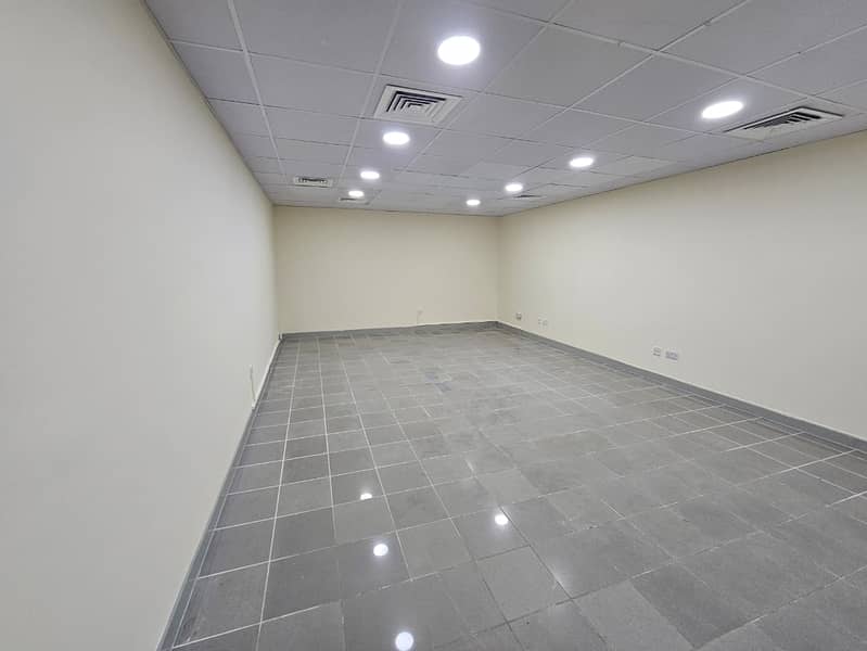 INDEPENDENT OFFICE | SPACIOUS LAYOUT | NEAR METRO | Bayut.com