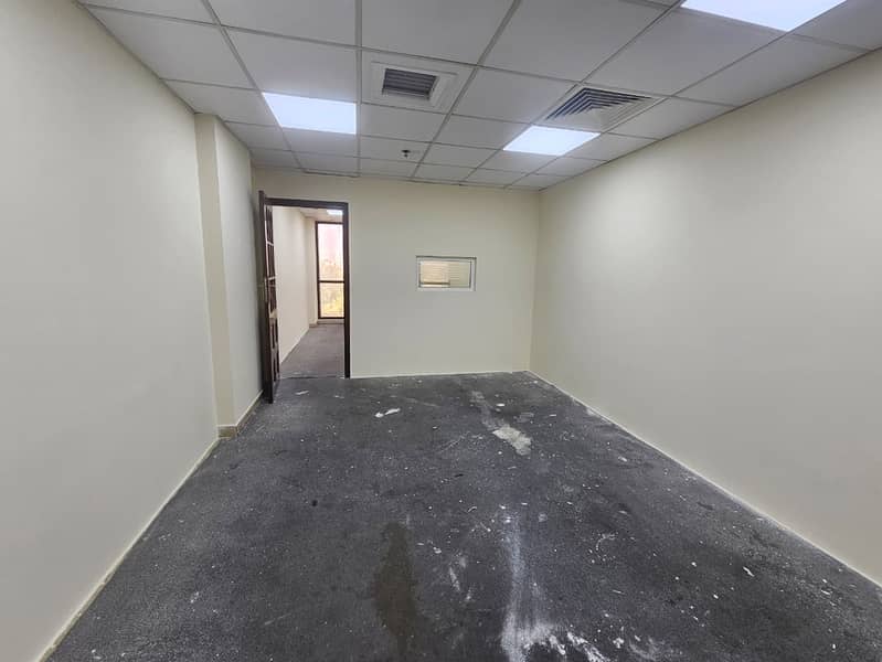 INDEPENDENT OFFICE | SPACIOUS LAYOUT | NEAR METRO | Bayut.com