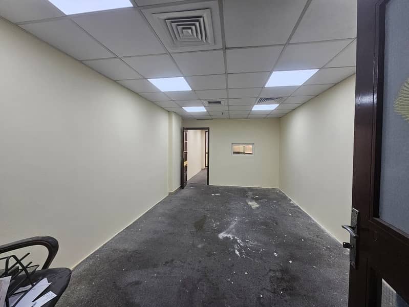 INDEPENDENT OFFICE | SPACIOUS LAYOUT | NEAR METRO | Bayut.com