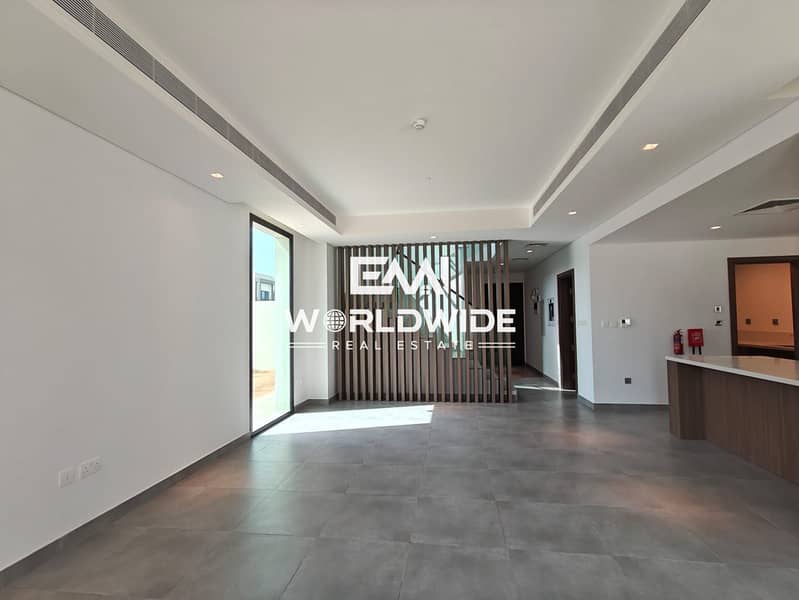 Hot Deal | Ready to Move | Prime Location | Bayut.com