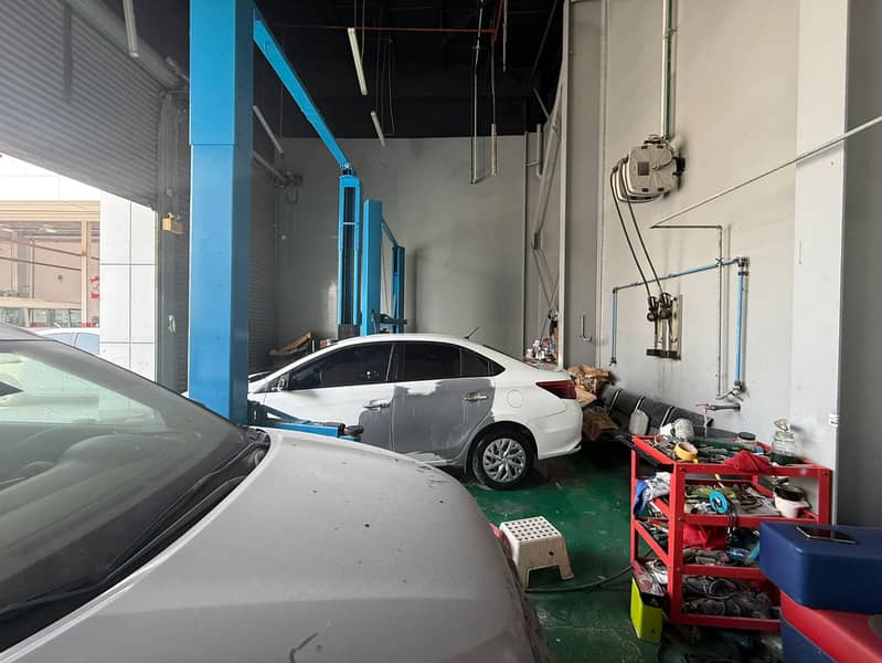 Car services | Garage | Premium Warehouse | Bayut.com