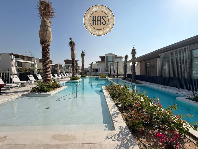 Brand New•Phase-2 Middle Unit 3BR With Maids Room•G+1 | Bayut.com