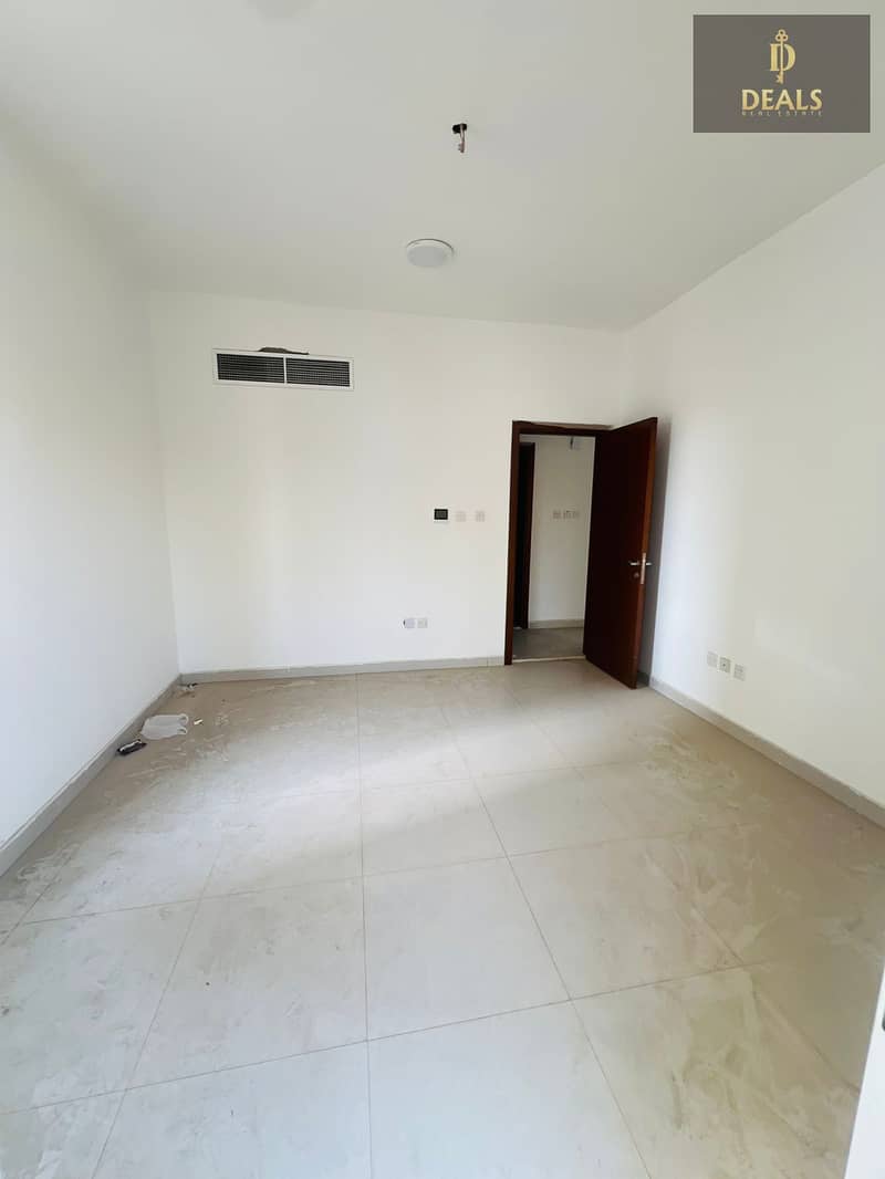 1 BHK Apartment for Rent in Ajman Corniche with Sea View | Balcony ...