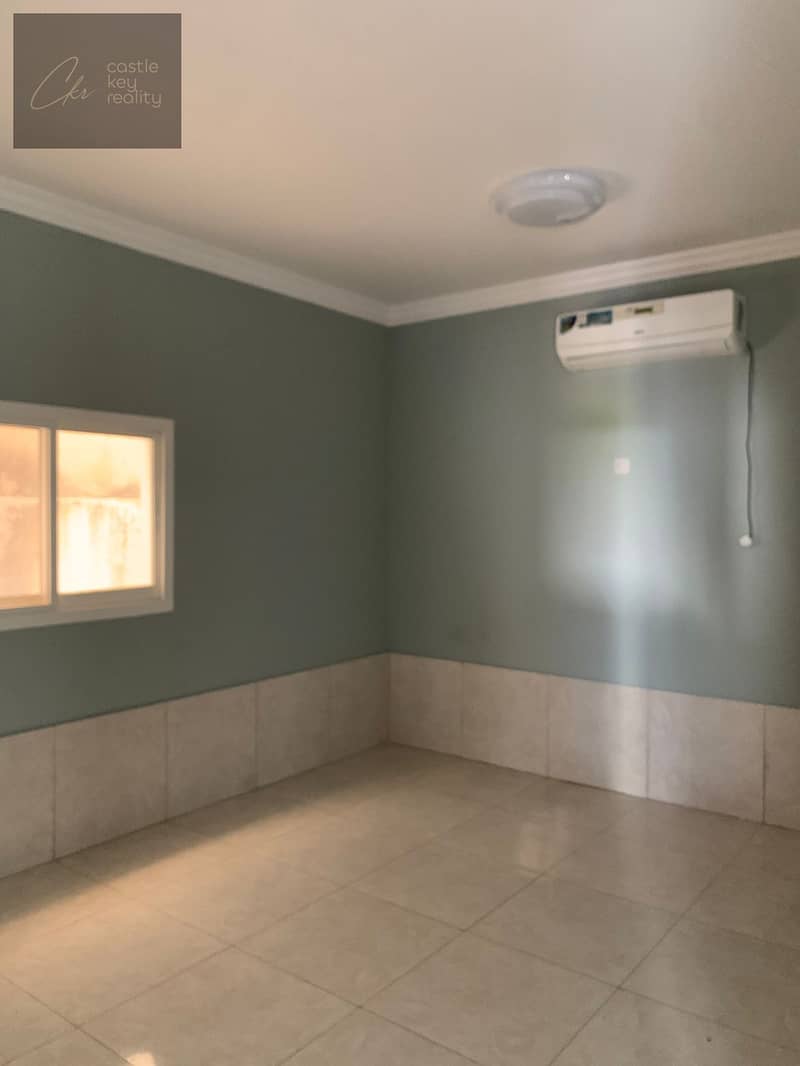 SPACIOUS 4 BEDROOM VILLA | 3 BATH | EXTERNAL KITCHEN | IDEAL FOR LARGE ...