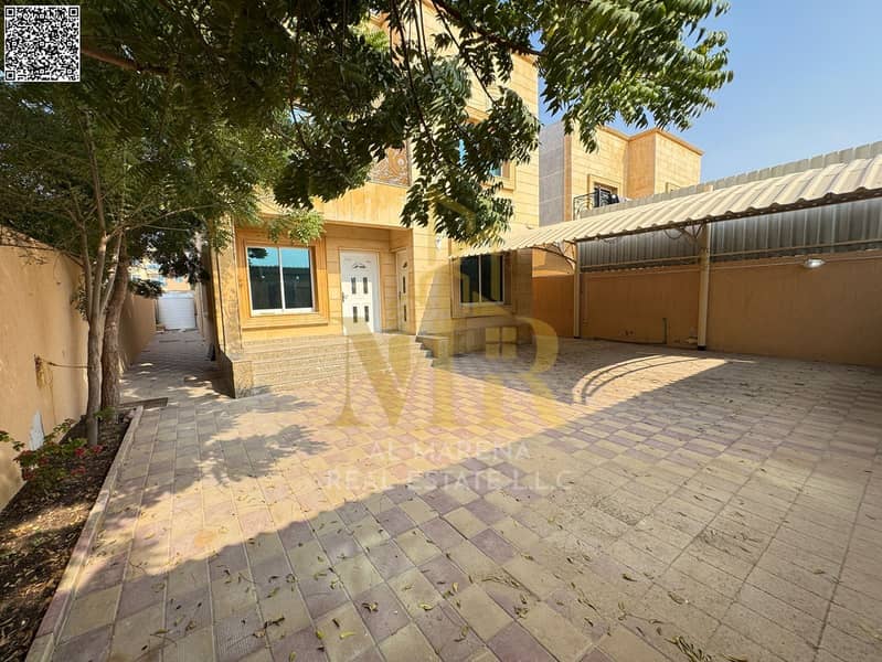 Villa for sale opposite the mosque, including water, electricity, and ...