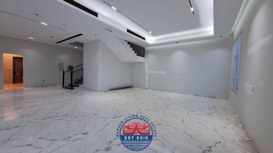 Sophisticated 7MBR, majlis, Hall, maid, driver room full villa | Bayut.com