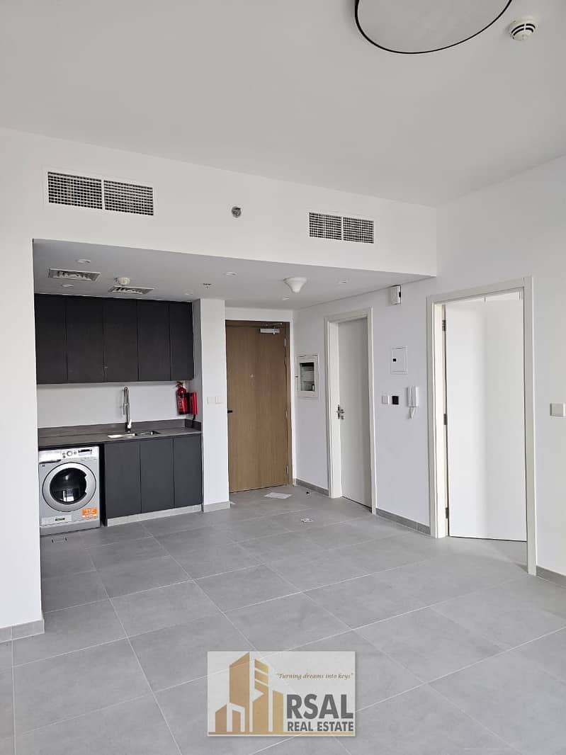 Spacious 1-Bedroom Apartment with Huge Balcony in Tiraz, Aljada – AED ...