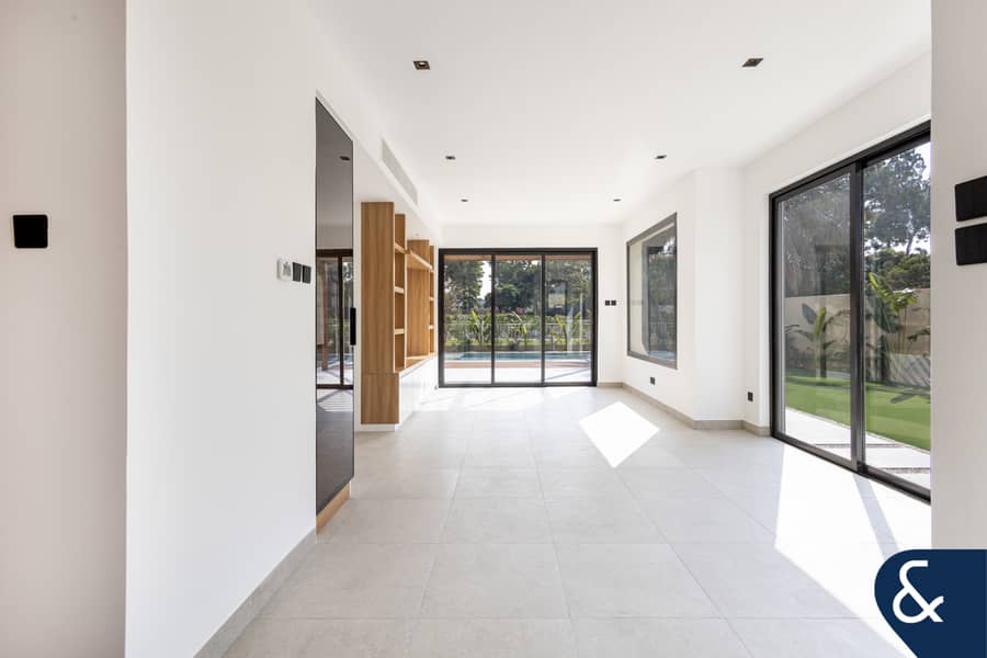 One of One | 4 bed Brand New | Full Lake View | Bayut.com