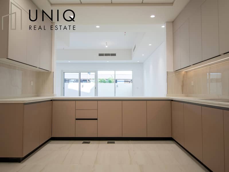 4 Bedroom | VACANT | Corner Unit | Bayut.com