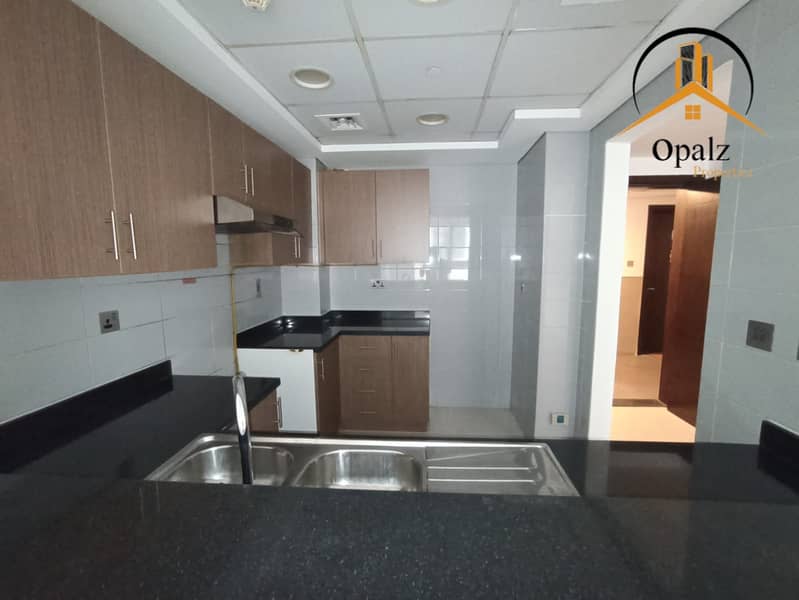 Spacious 1bhk | Near Metro | Family Building | on offer | Bayut.com