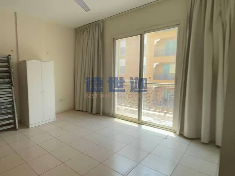 Vacant | Large 1 Bedroom | With Balcony | Bayut.com