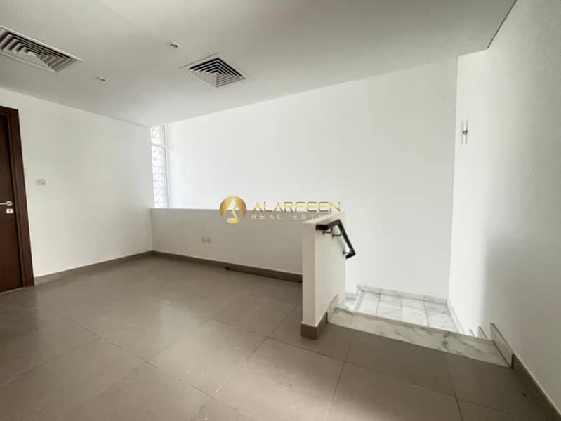 L shape Garden l Corner Unit l Single Row | Bayut.com