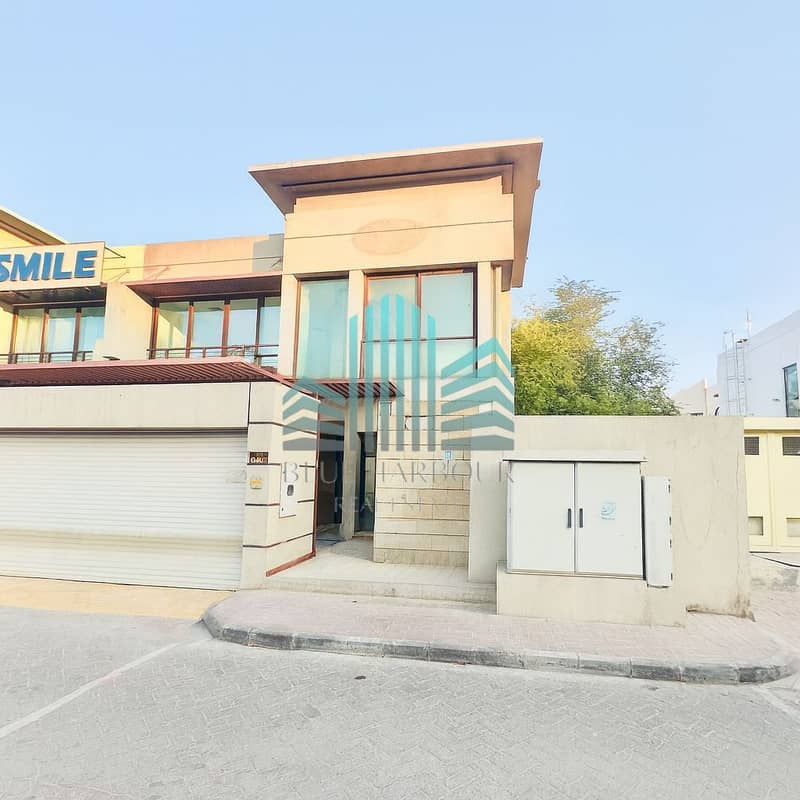 PRIME MAIN ROAD FACING | AVAILABLE NOW | HIGH FOOT TRAFFIC | Bayut.com