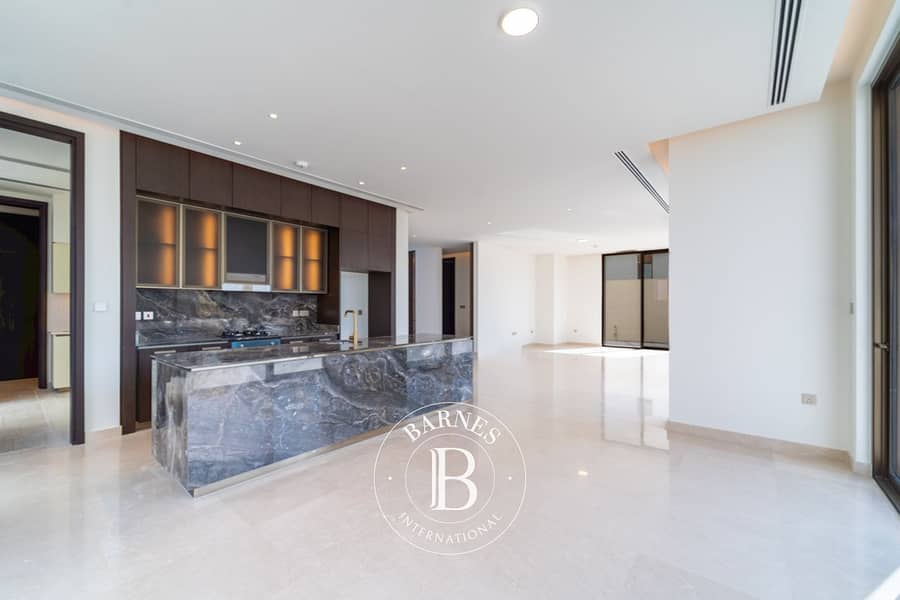 Luxury Villa | Landscaped Pool | Elie Saab | Bayut.com