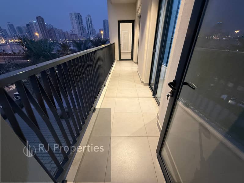 LUXURY 3BED WITH CLOSE KITCHEN BALCONY ATECH WITH All ROOM | Bayut.com