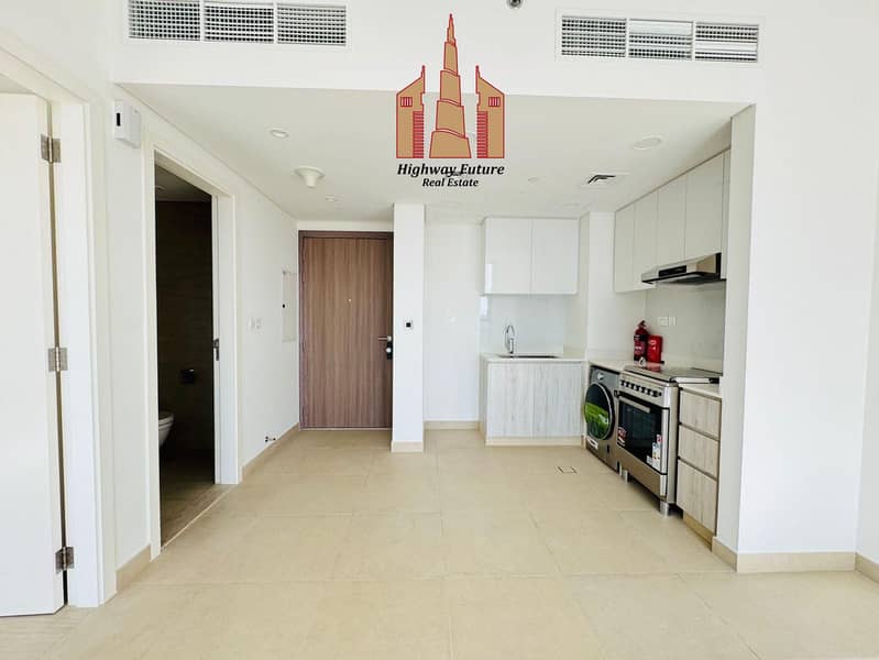 Master 1 bhk with balcony beautiful view with open kitchen | Bayut.com