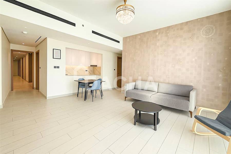 Vacant on Transfer| Spacious Layout | Corner Unit | Bayut.com