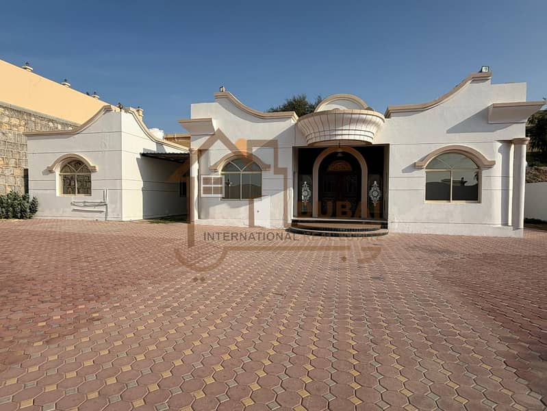 Spacious Villa in Prime Location | Very Close to Al Naeem City Centre ...