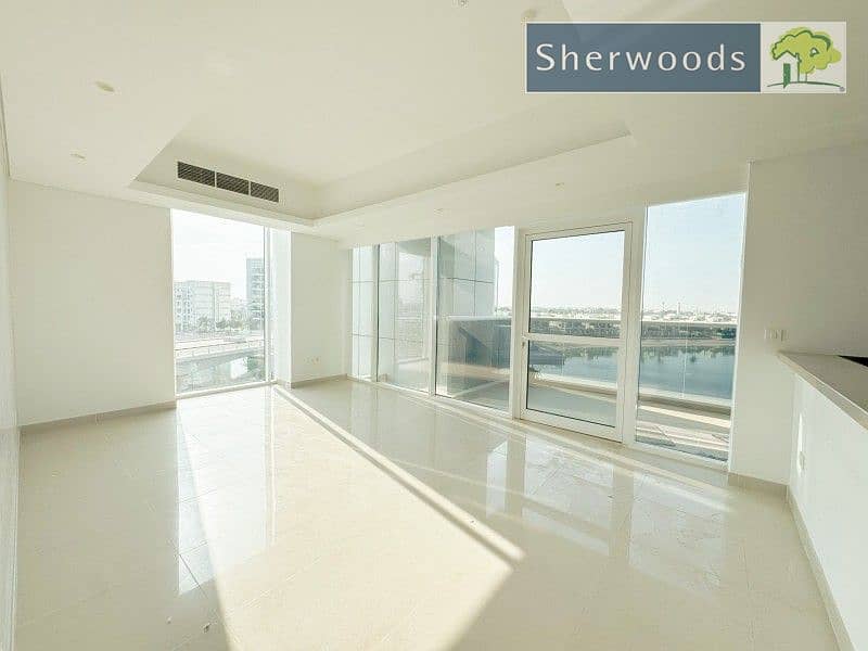 Stunning Water Views - Spacious - Ready To Move In | Bayut.com