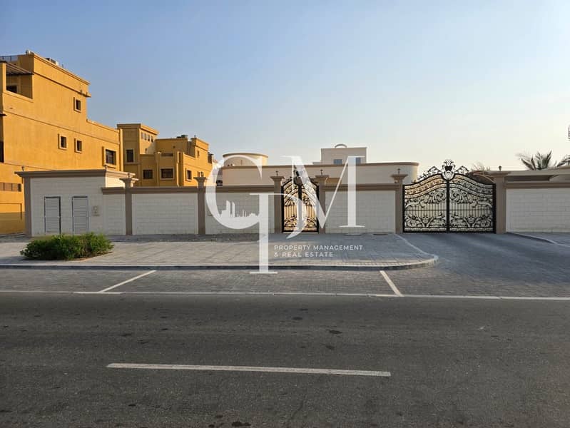 Private Family Villa with 2 Majlis | MBZ City | 20,000 Sq Ft Land ...