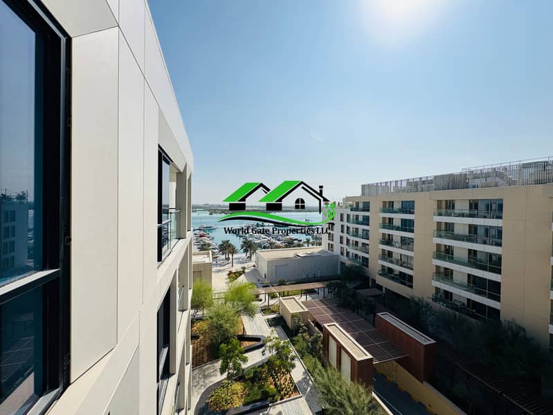 Sea View | Beach Access | Balcony | Spacious | | Bayut.com