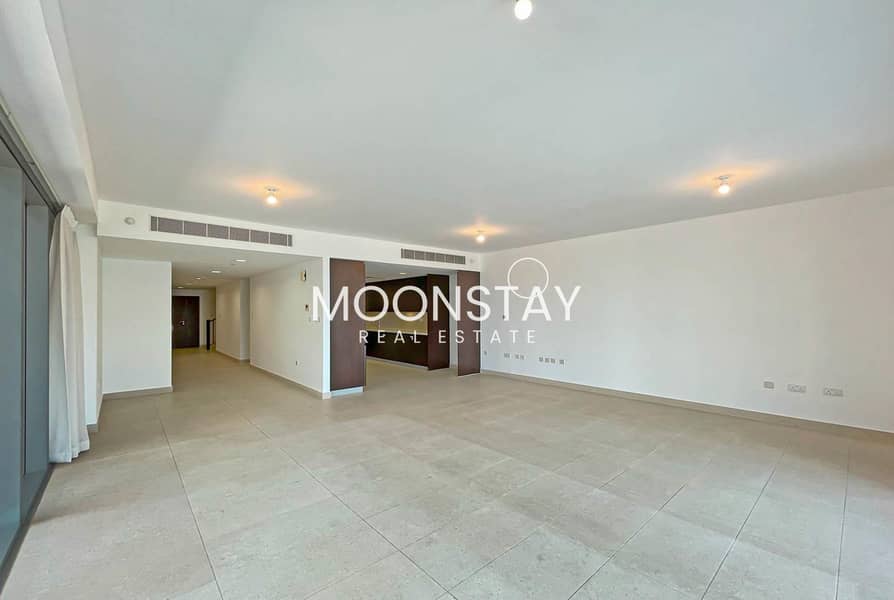 Elegant TH | Full Sea View | Beach Access | Bayut.com