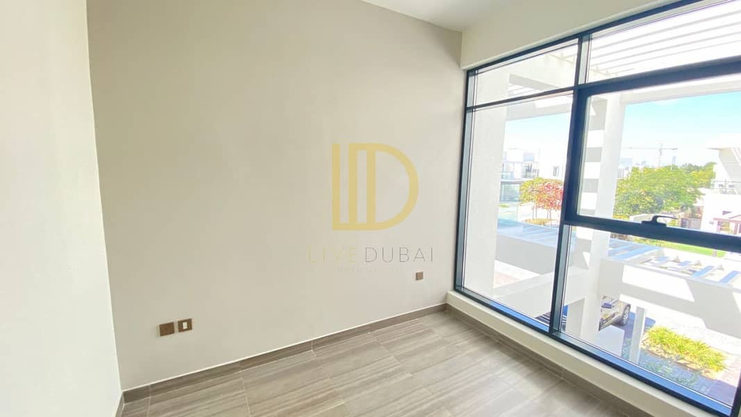 Vacant in 3 Months |Single Row | Backed up to Park | Bayut.com