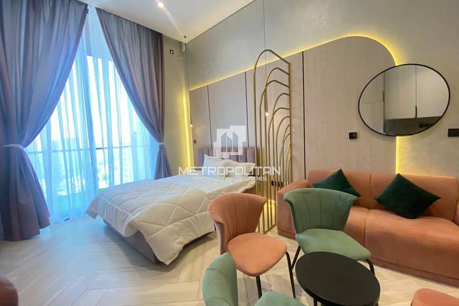 Fully Furnished Studio| High Ceiling | Sunset View | Bayut.com