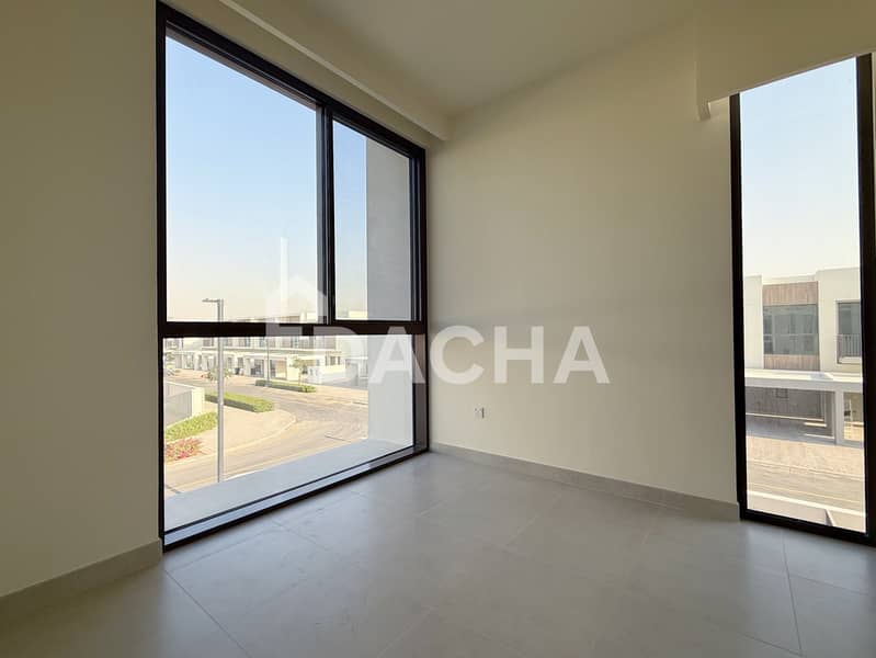 Single Row | True Corner | Prime Location | Bayut.com