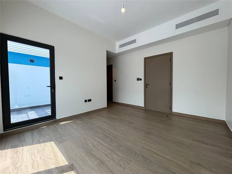 Ready to move in | Open Plan | 5 Bed | Bayut.com